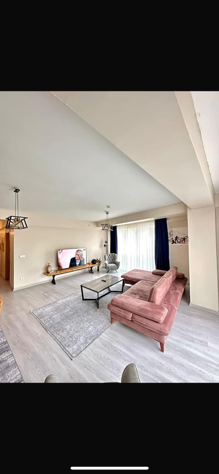 Beyoğlu Deniz Manzaralı 1+1 Suites - Turkey