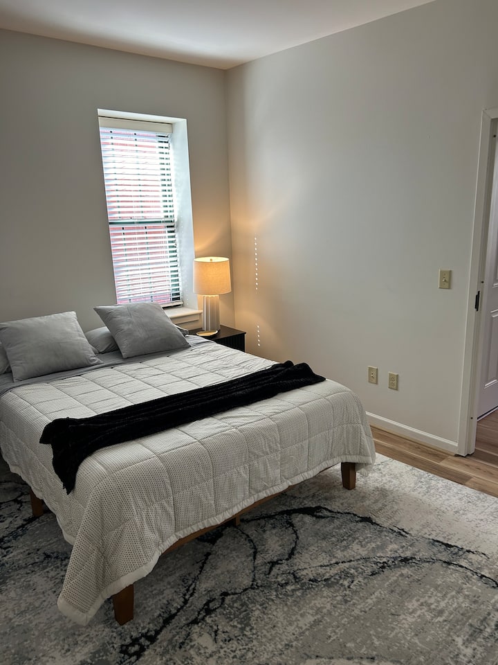 One Bedroom In The Heart Of Rochester - Rochester, NY
