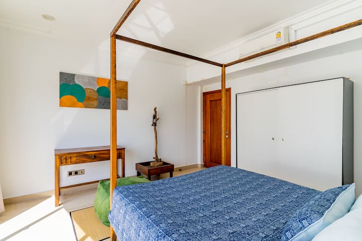 Riverside Gem With A Great View - Phnom Penh