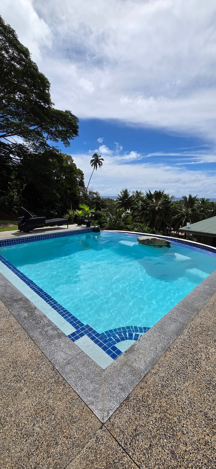 Ocean Beach Town View - Pool With Amazing Views! - Rarotonga