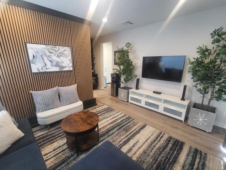 Orange County Modern Luxury - Lake Forest, CA