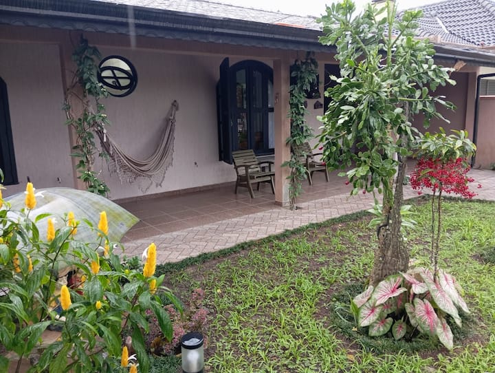 Aconchegante Casa De Temporada Itapoa Sc - Itapoá