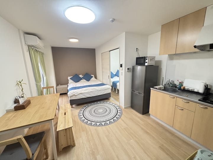 2026年2月openセール/難波駅、空港まで一駅 /築浅で綺麗なお部屋/長期割引有り/最大4人 - Japan