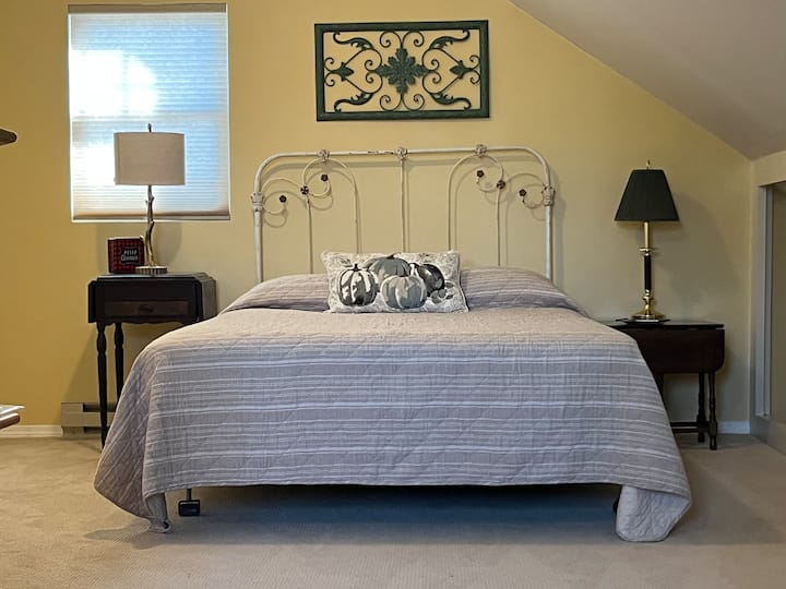 The Sumner House 2 - Cherokee, IA