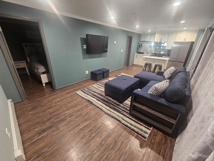 Polskarican Suite - Holbrook, NY