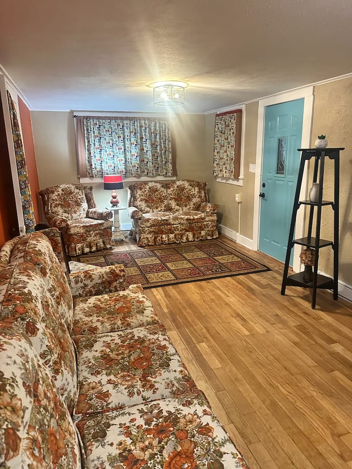 Take Route 66 To Grandma’s - Chatham, IL