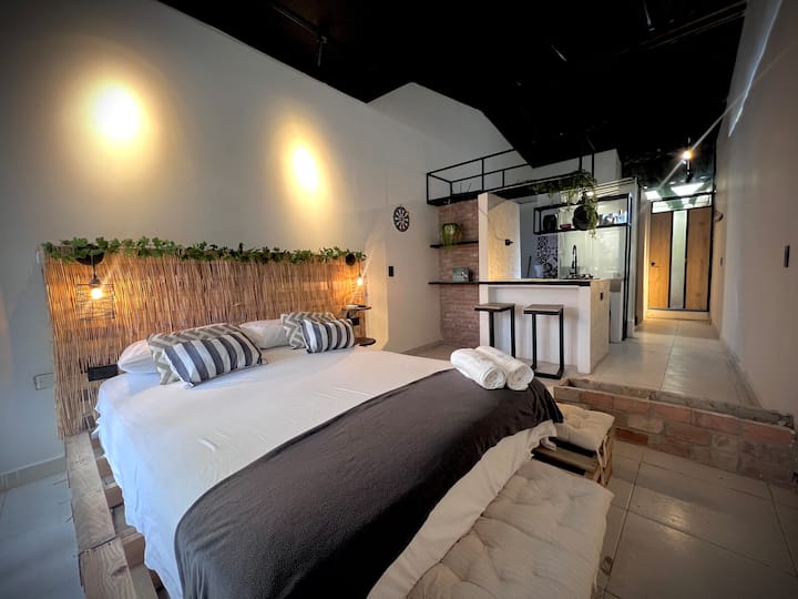 Loft Industrial En Centro Histórico, Muy Central. - Barranquilla