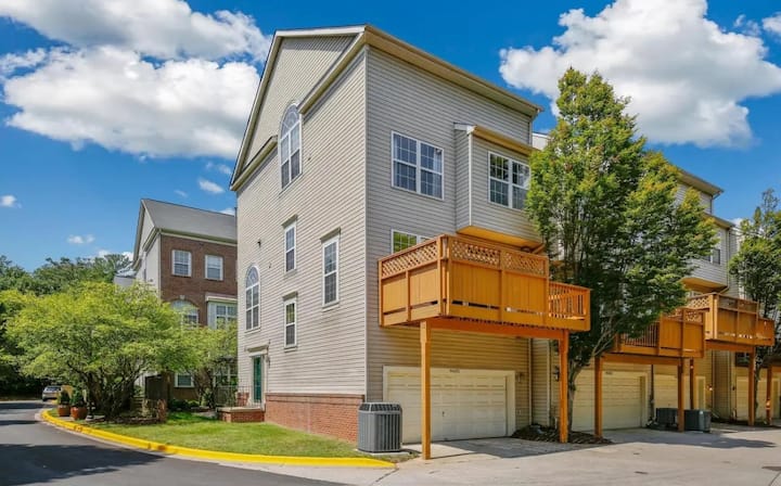 Family Oasis Next To Rio Lake, Downtown Crown - Germantown, TN