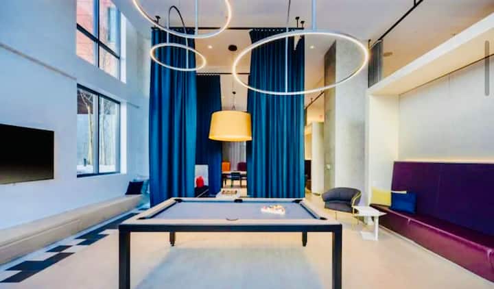 The Heart Of The City King Bed Best Views - Encore Boston Harbor