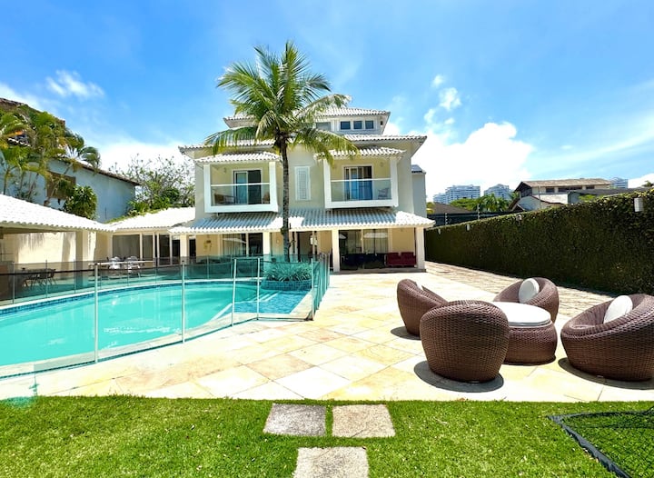 Casa Na Praia Barra Da Tijuca 6 Suítes - Recreio