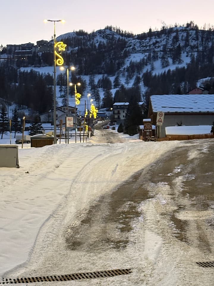 Borgata Sestriere - Sauze d'Oulx