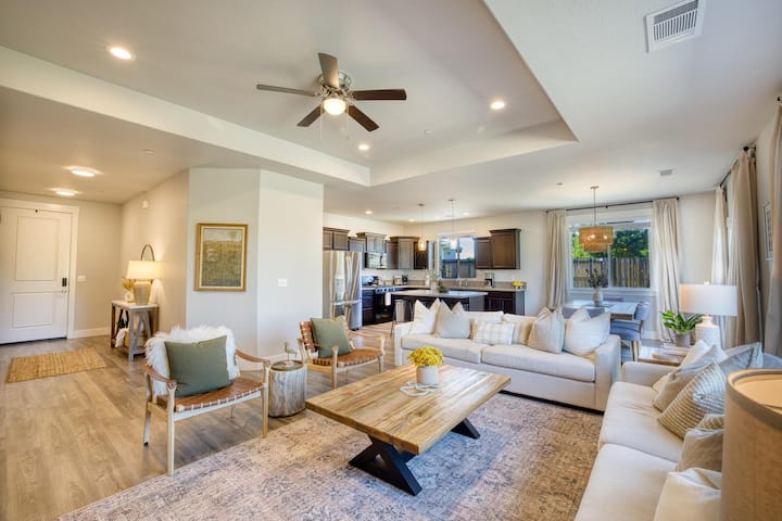 Carnegie Place | *Swim Spa *Private *Modern - Shasta Lake, CA