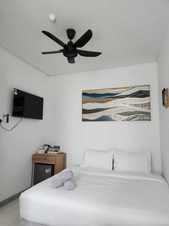 Sis Roomstay With Sea View - Terengganu