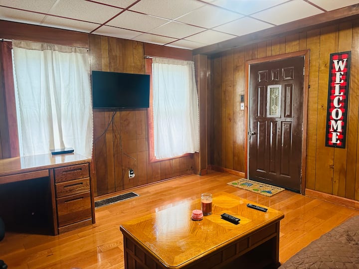 First Floor Afforable 2 Bedroom - Utica, NY