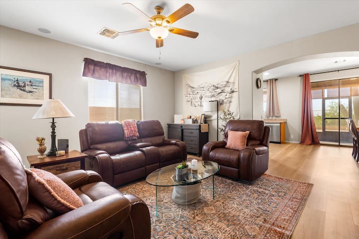 Canyon’s Edge | Your Gateway To The Superstitions - Apache Junction