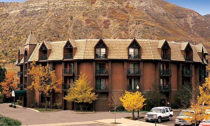 Deluxe 1 Br At Durango In Colorado - Durango, CO