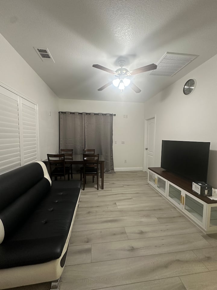 "Private In-law Suite With Private Entrance" - Yuba City, CA