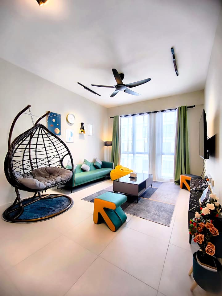 Sleek Cottage Glen 2.0 @ 10 Pax - Kuching
