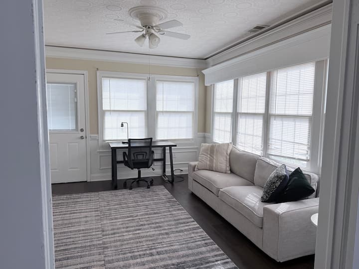 Harmony Cottage - Leesburg, VA