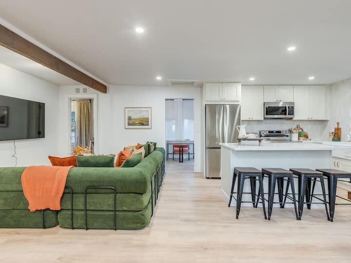 Spa&sauna Treat W/serene Setting, Picnic/fireplace - Vancouver, WA