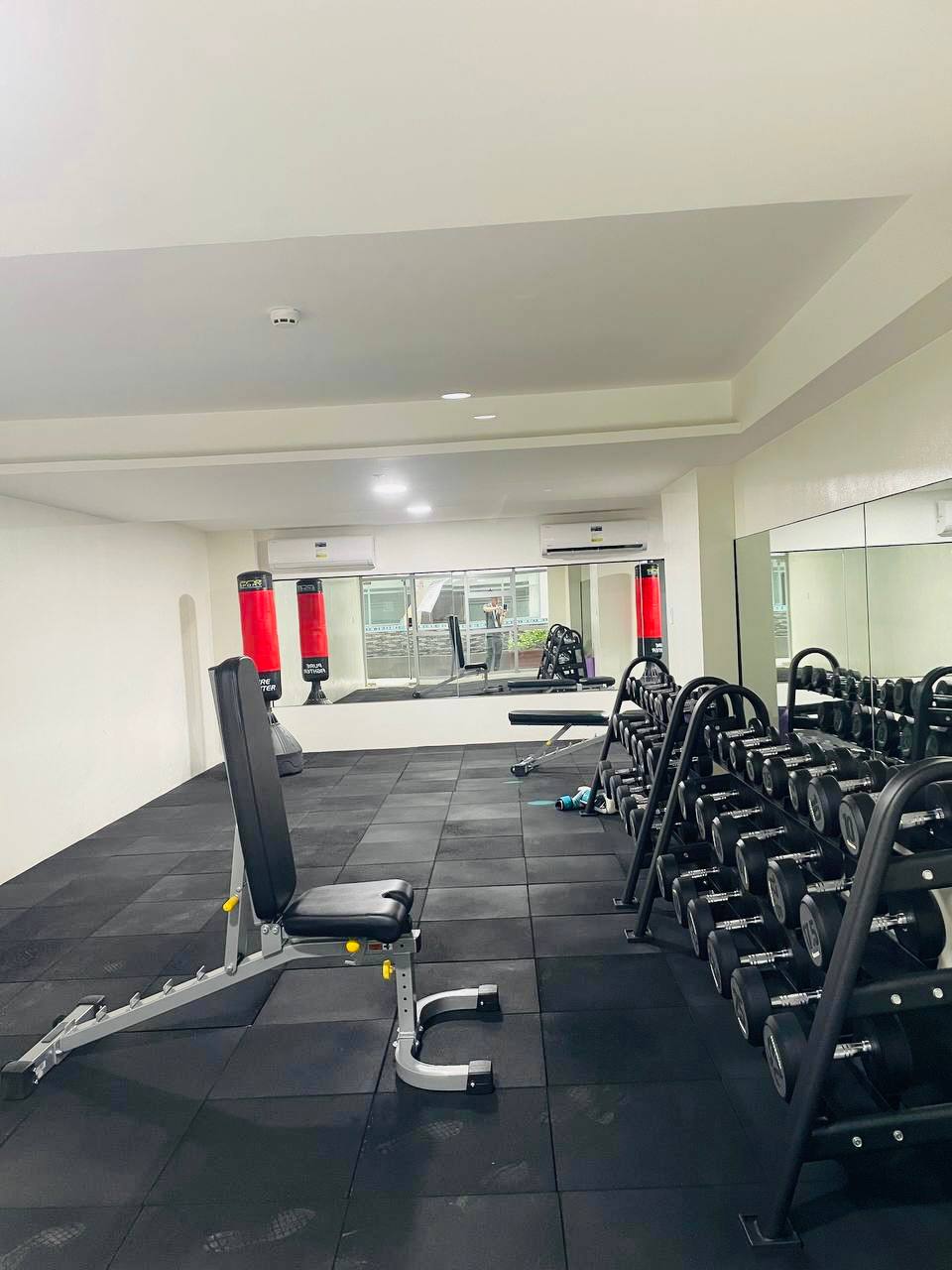 Zu Fuß zum Ayala Parqal & COD | K06 Condo Gym Zugang - Airbnb
