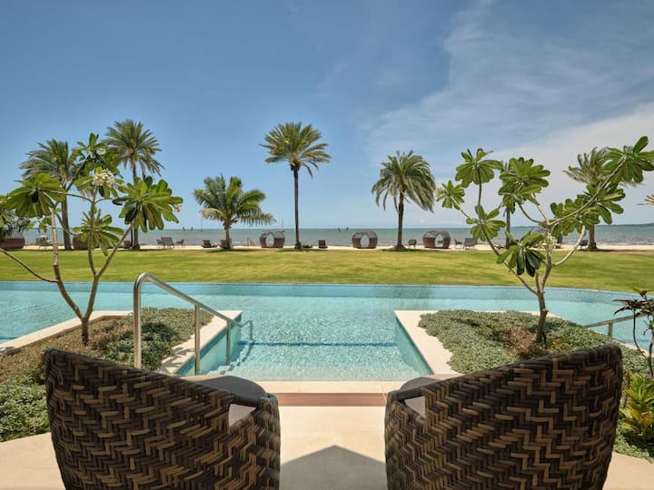 2 Bedroom Suite On The Beachfront/ocean Property - Nadi