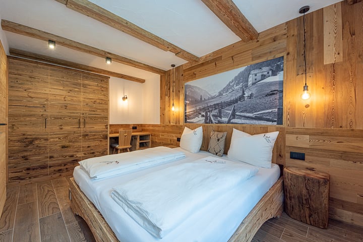 Apartment "Autentizité" - Farm Lüch Dl Jëinder - Antermoia