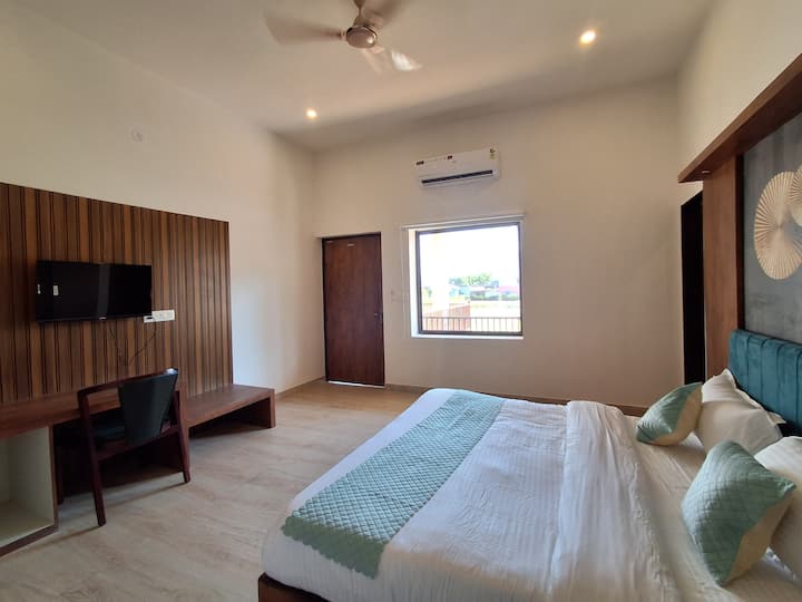 Deluxe Room - Pushkar