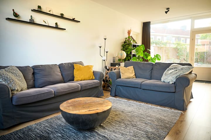 Gezellig Huis Met Tuin, Nabij Station & Centrum - 브레다