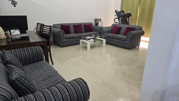 2 Bedroom Flat In Exhibition Road - Bahrein