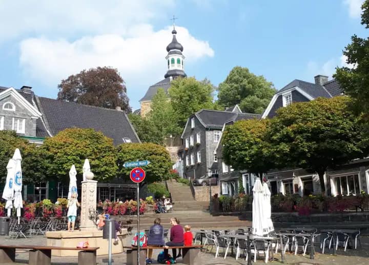 Currently Under Construction - 1 Bedroom Apartment - Solingen