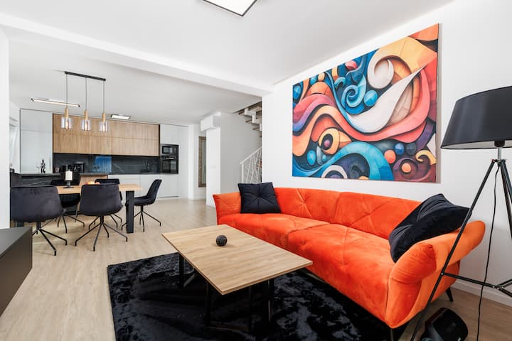 Deluxe Apartment With Pool And Garage - Lovran