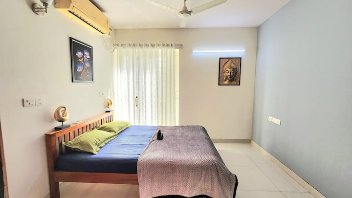 Premium Airbnb Cozy1 Stay @ Porur Near Dlf It Park - Chennai