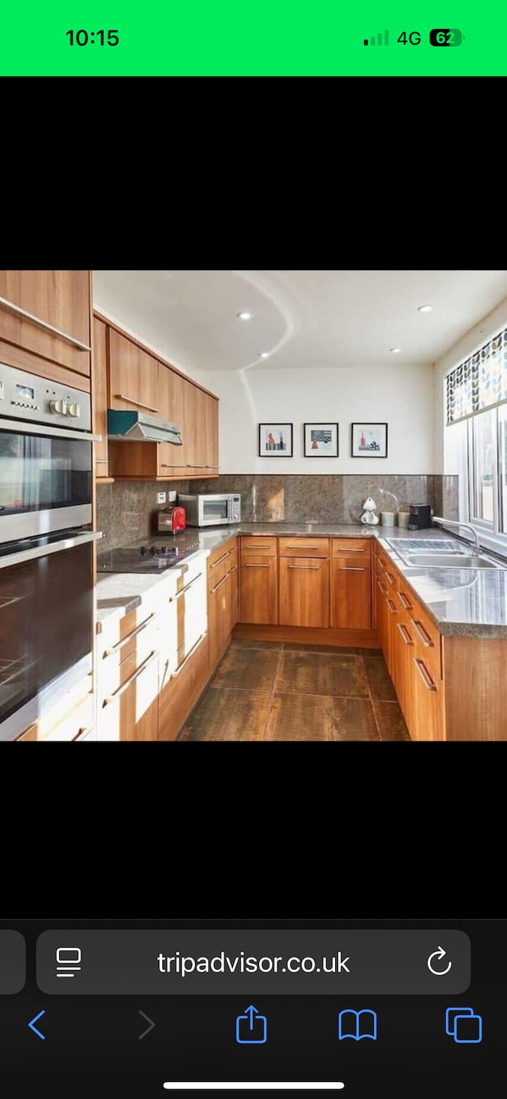 Dog Friendly Victorian Terrace - Coast And Country - Saltburn-by-the-Sea