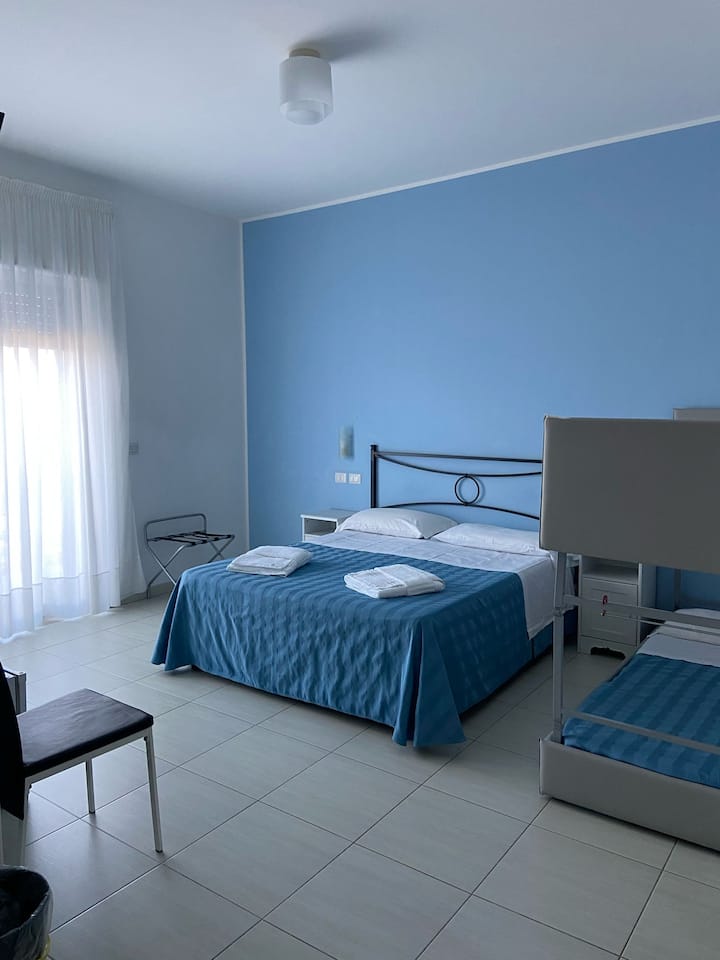 Maniel Beach Hotel – Relax In Camera Quadrupla - Letojanni