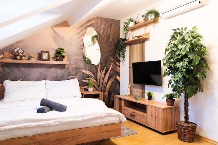 Schody Do Nebe - Podkrovní Apartmán V Centru Brna - Brno