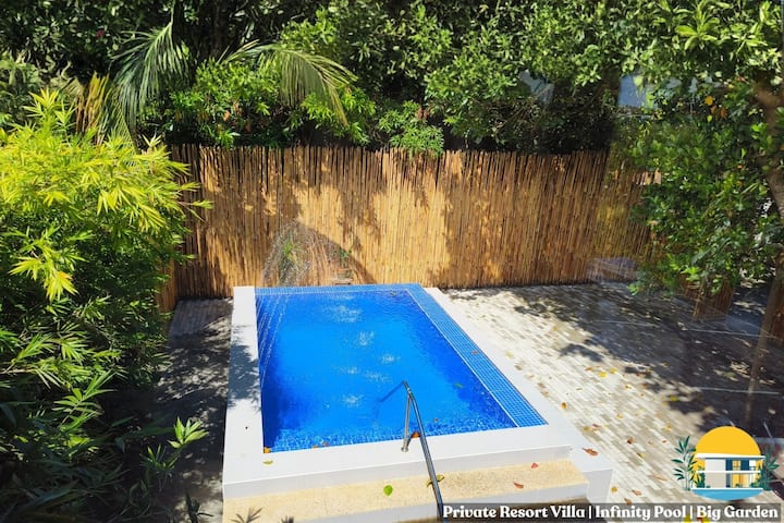Villa | Private Infinity Pool & Big Bamboo Garden - Bacolor