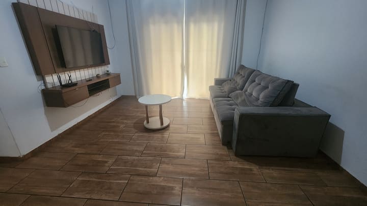 Apartamento De 3 Quartos, 2 Vagas E 2 Banheiros - Conselheiro Lafaiete