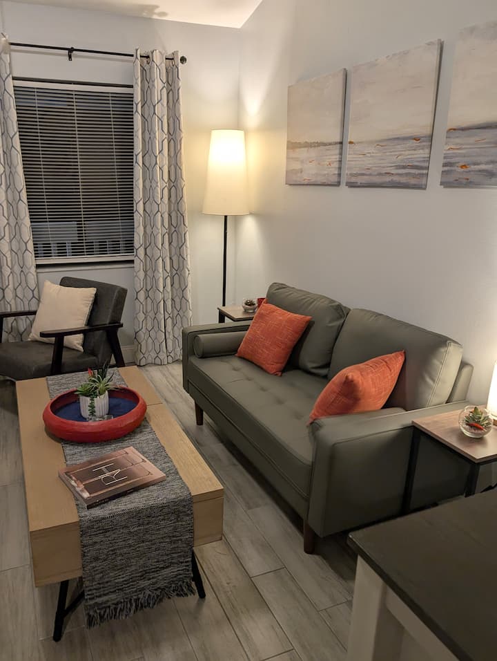 Boho Coastal Retreat, King Bed, Upstairs - Land O' Lakes, FL