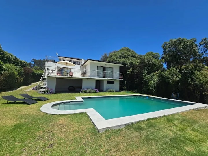 Casona Las Rocas Sto. Domingo-sector Tradicional - Santo Domingo, Chile