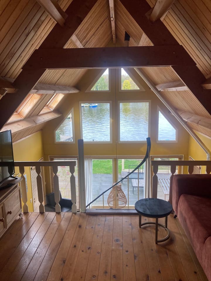 Huisje Aan Het Paterswoldse Meer - Groningen