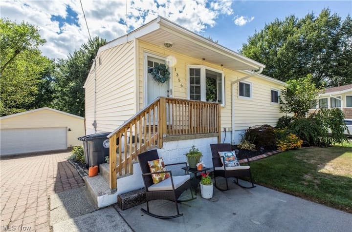 Traveling Professional's Towpath Paradise - Akron, OH