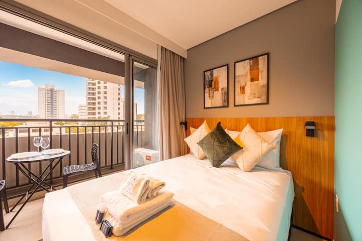 Lindo E Aconchegante Studio Na Av. Santo Amaro - Santo Amaro