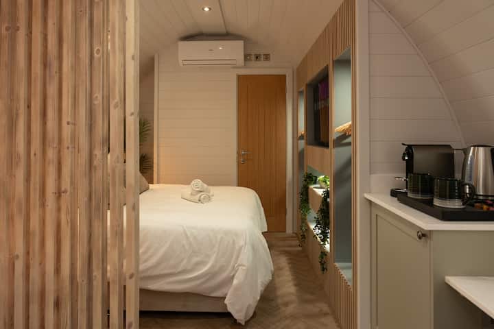 2 Min Walk From Nec | Twin Pod, 3 Beds Sleeps 4 - Birmingham