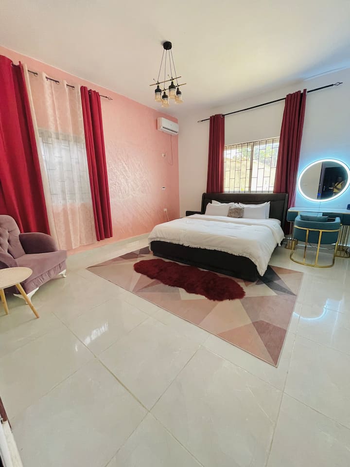 1b | A Home Close To Shore - リベリア