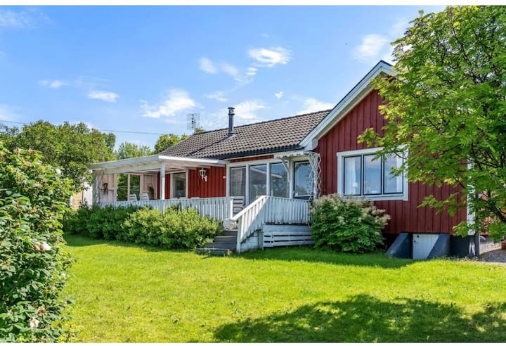 Stuga I Rättvik Med Utsikt öVer Siljan - Rättvik