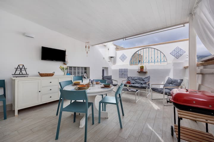 Madre Terra With Private Terrace - Terrasini