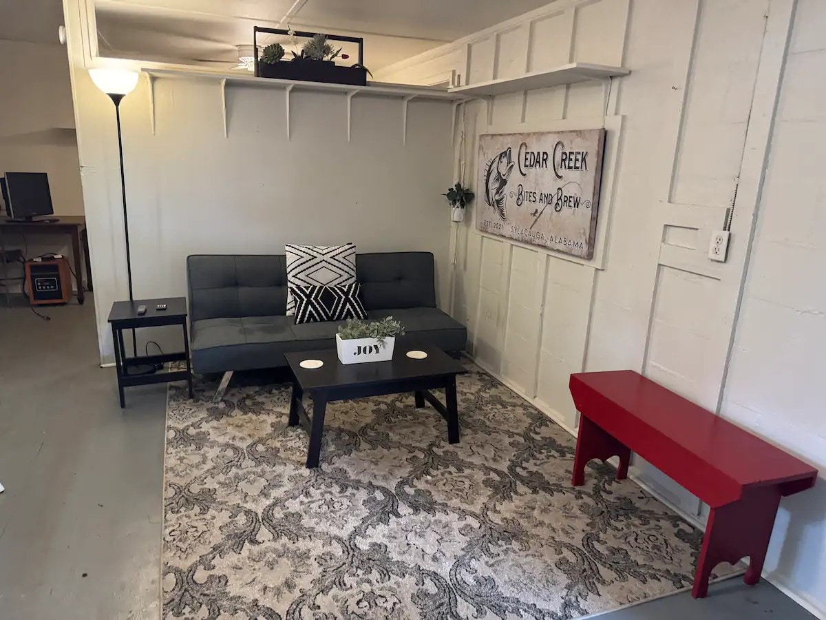 Charmante petite maison sur Lay Lake - Micro-maisons à louer à ...