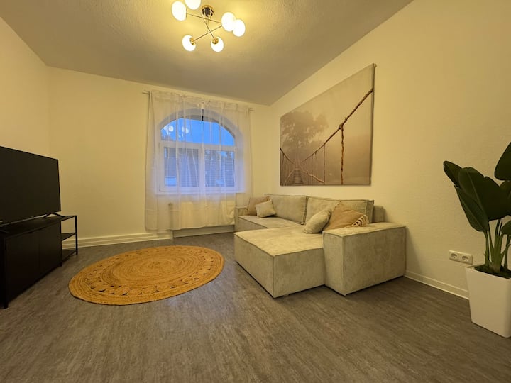 Wohlfühloase Mit Eckbadewanne In Bingen - Bingen