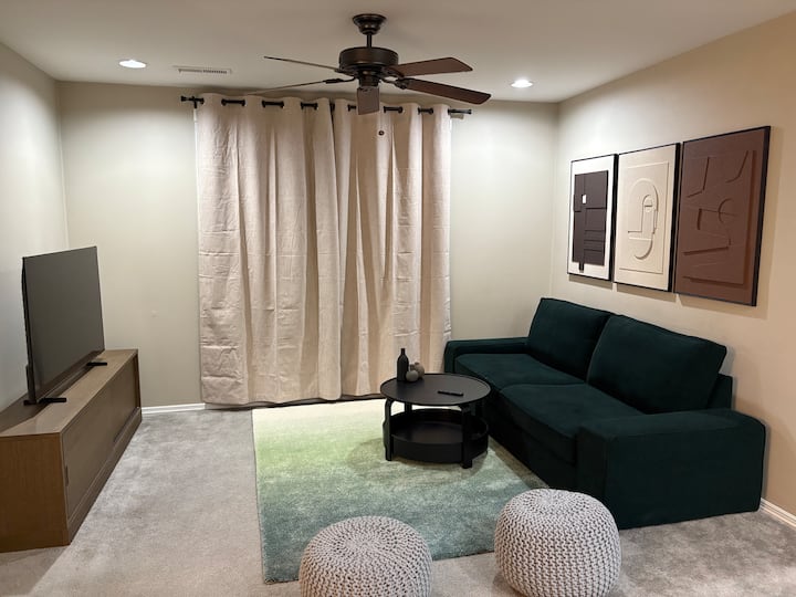 Modern 2 Bedroom For Business Travelers Hidden Gem - Bensalem, PA